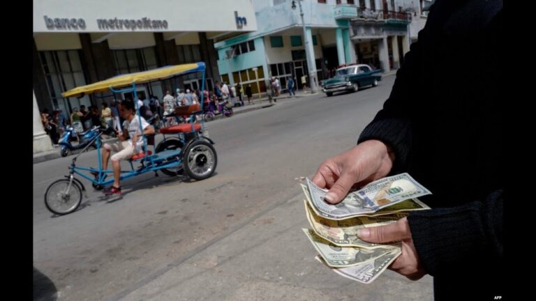 ¿Cuánto son 300 pesos? Guía rápida para convertir moneda | Actualizado ...